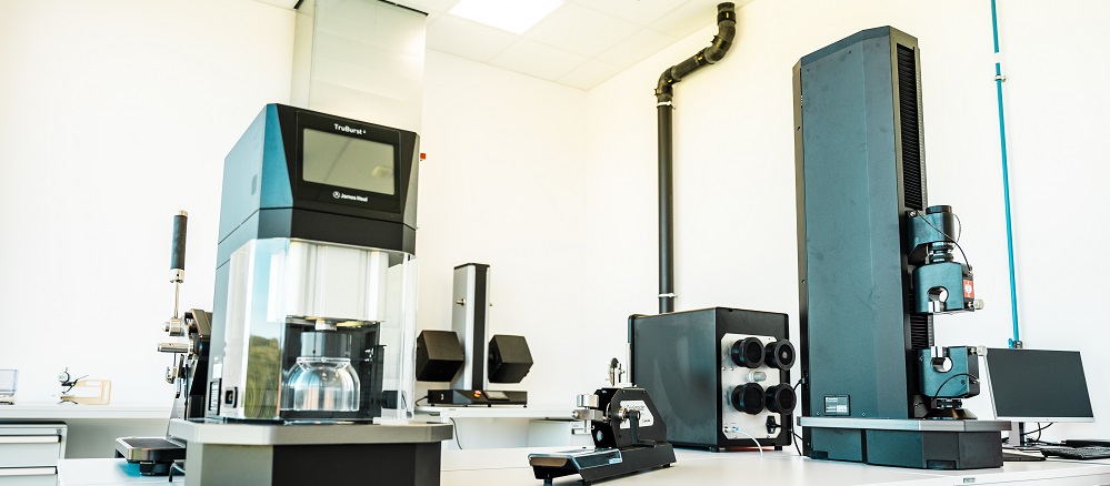 Case Study: Workwear brand STRAUSS achieves in-house lab ambition with ...