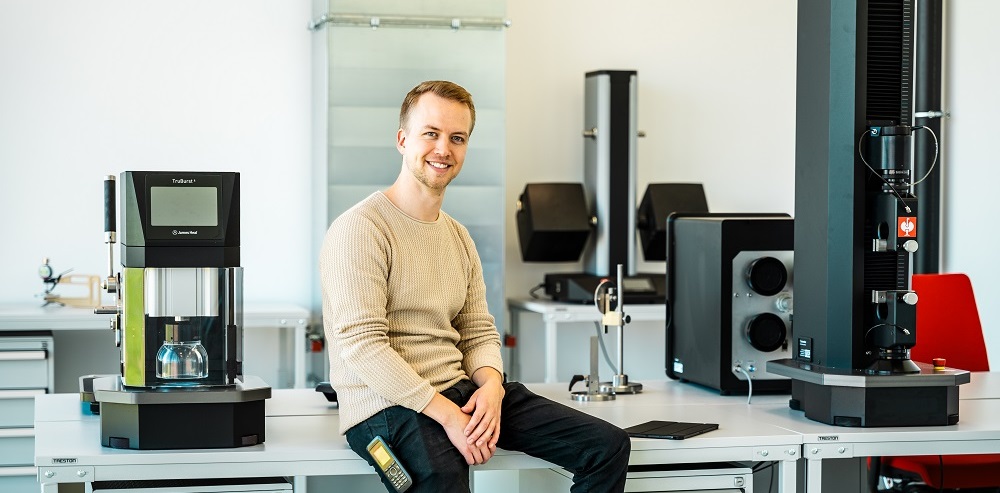 Case Study: Workwear brand STRAUSS achieves in-house lab ambition with ...